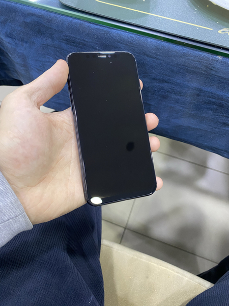 Iphone 11 pro arzon