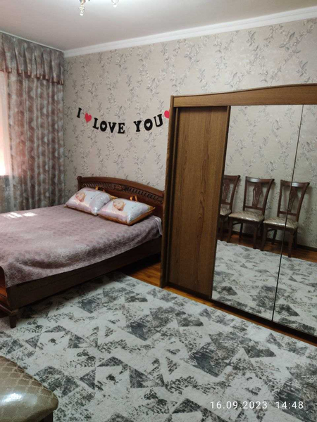 Сдаётся  4/2/4 Банковский дом Первушка, напротив Гламура ID: 54670