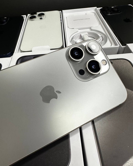  iPhone 15 Pro Xr 270$