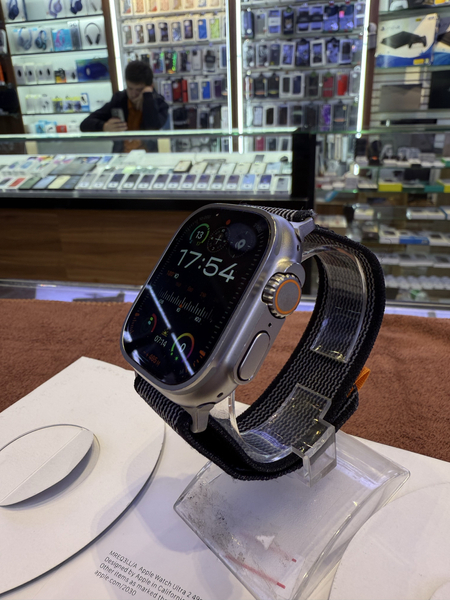 Apple iWatch Ultra 2 Natural Titanium