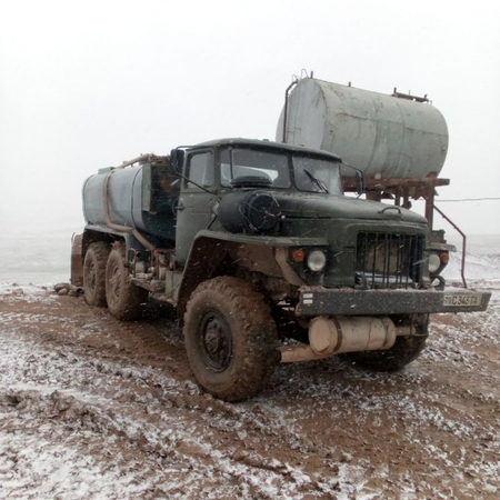Kamaz benzavoz vodavoz