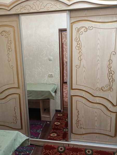 Ijaraga 2 ta odam olinadi birga turishga