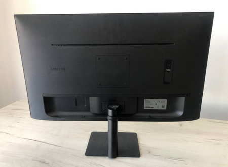Монитор Samsung 32”