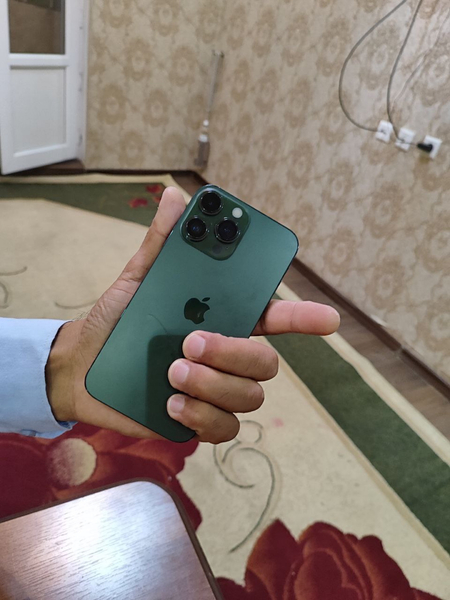 iPhone XR 128 ГБ сделано iPhone 13 Pro Max