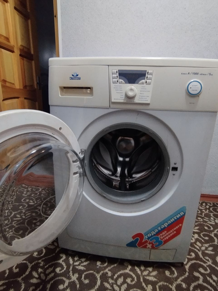 Автомат кир ювиш машинаси