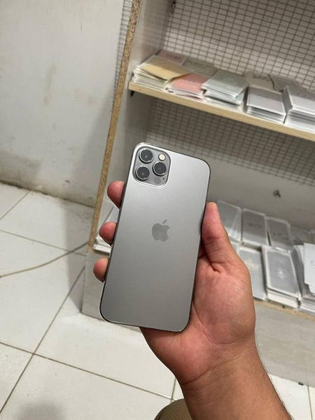 Iphone 12 pro sroncha