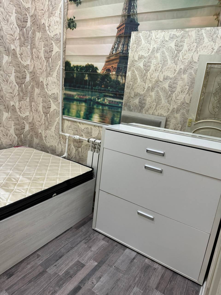 #МЕТРО МИРЗО УЛУГБЕК, 1в2/1/4, Чиланзар 6 квартал. Квартира Сотилади!