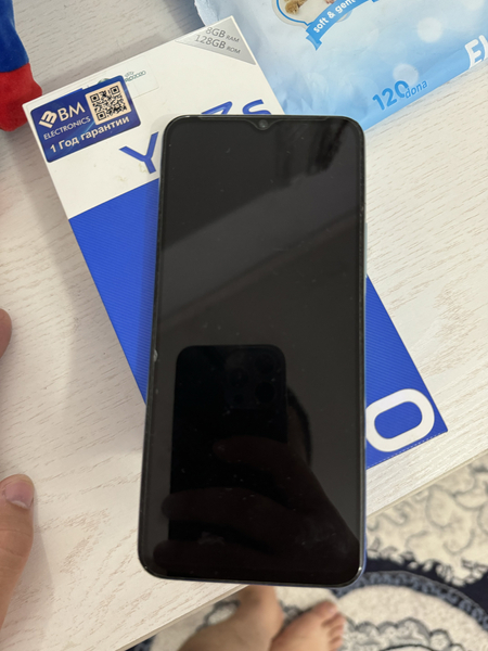 Prodam ili Obmen Vivo Y53s 8/128 Polniy Komplekt