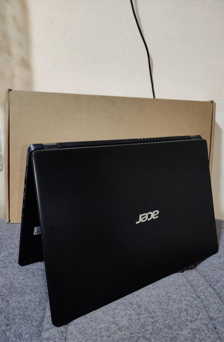 ACER aspire Core i3