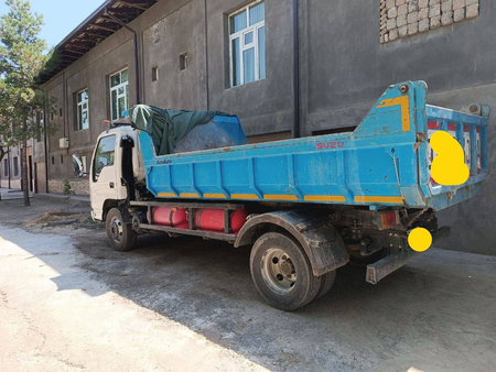 Isuzu yuk mashinasi