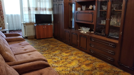 Срочно продается квартира 3/3/5 метро БИЙ