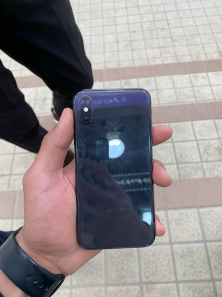 Iphone xs sotiladi