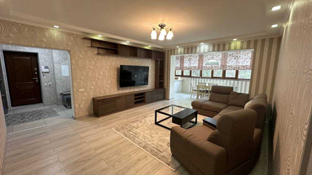 ПРОДАЕТСЯ СРОЧНО 4-хкомнатная 103м2 Ц-1  САДЫК АЗИМОВА (133241)