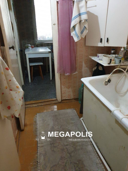 * Метро Новза 1ком. Балкон 1.5/6 Чиланзар 5 кв