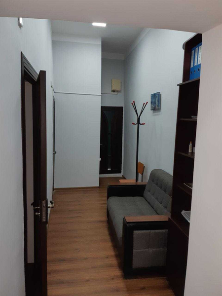 Сдаем помещение в аренду 79 кв. м., ориентир ст. м. Беруни