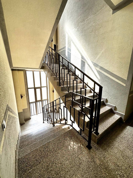 Продается квартира 2в3/4/5