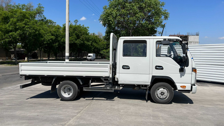 Замонавий JAC J3 3,5тоннали мини-грузовиклари сотувдв тайёр. Changan
