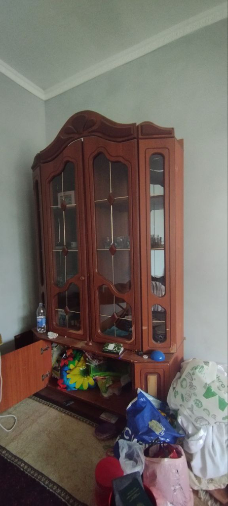 Shkaflar sotiladi
