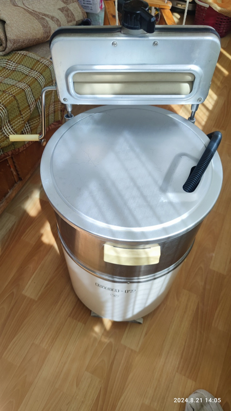 Продам стиральную машину Рига 17