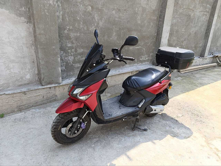 Продам скутер BWS-R 150