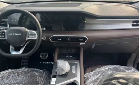 Jetour X70 Plus юқори қувват, ишончлилик ва тежамкорлик.