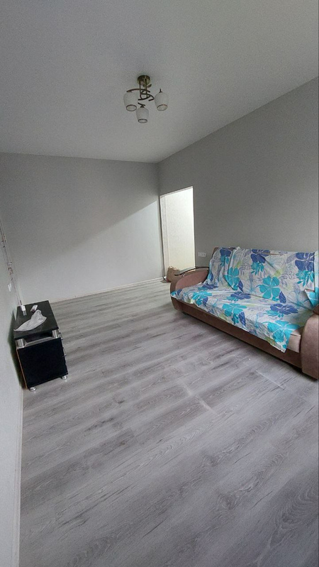 Аренда. 1-комн. квартира, 38 м². Сергели-1. Метро 