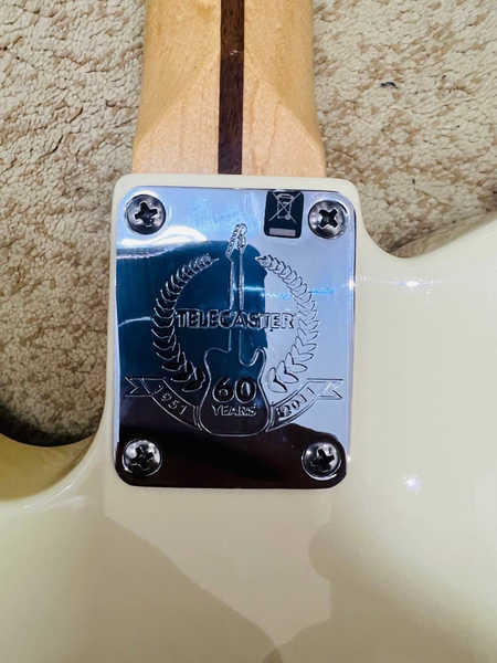 Продаётся Fender Telecaster made in USA