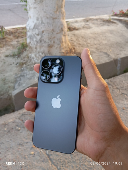 iPhone 15 pro 128