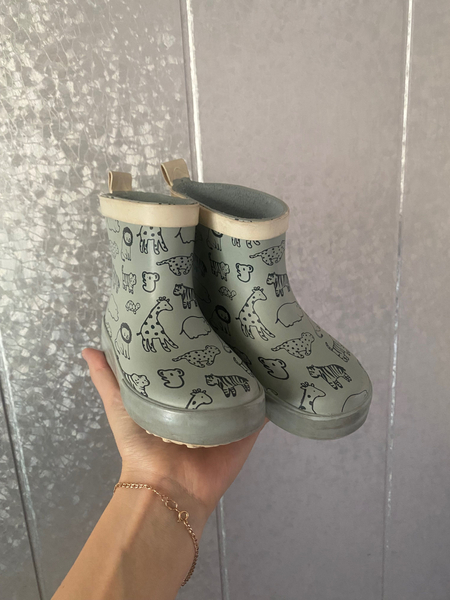Резиновые сапожки HM 22