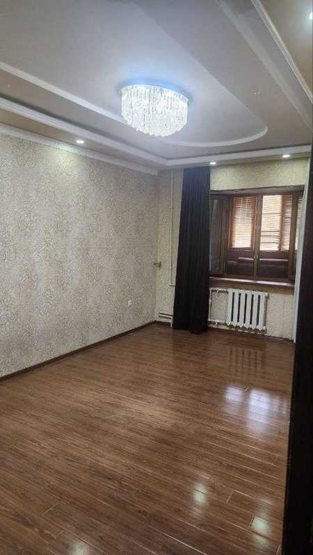 Продажа квартири в учтепинский 13й р-н 3дом 17кв 4/1/5 с подвалом 2х6