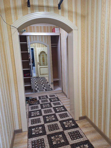 Айбек метро  3/2/9