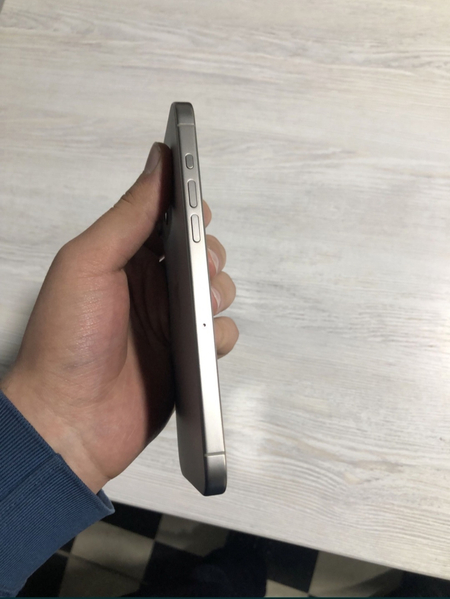 Iphone 15 pro max yengidey