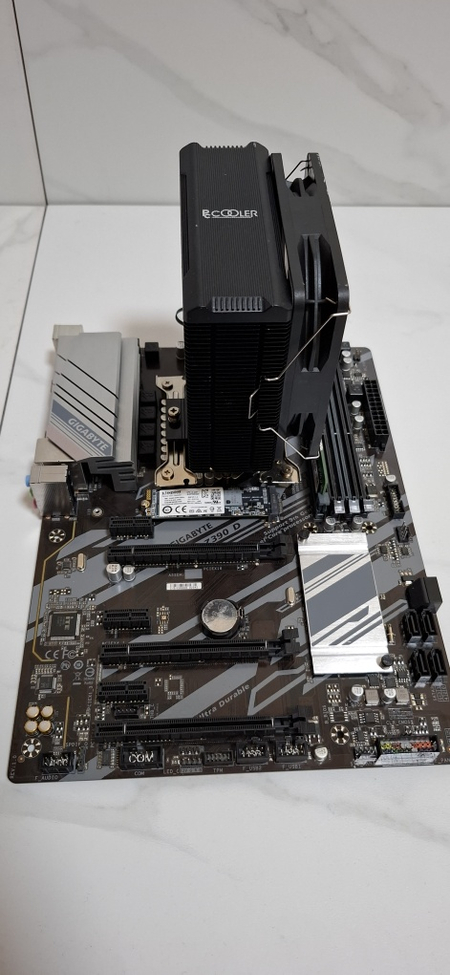 Z390/i5-9600k/DDR4 8gb/m2.NVMe 256gb/