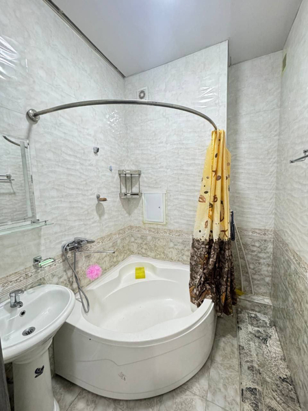 N922 Yashnaobod tumani Izzat kocha. Azia house 3/6/8