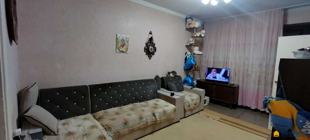 Срочно! Продается 2/2/4 квартира в Чиланзарском р-не 10квартал (J 919)