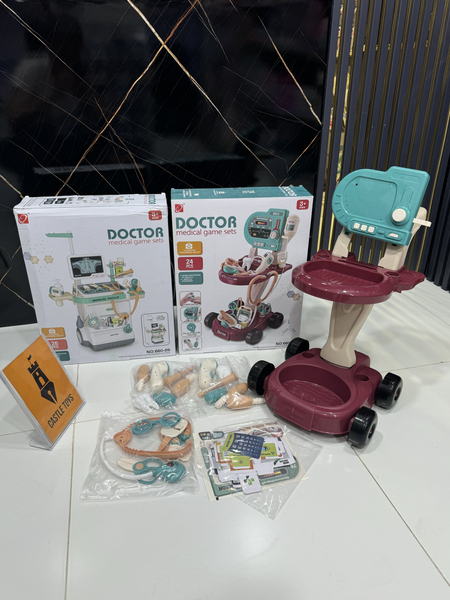 Игровой набор Доктор 24 -26 предметов, свет, звук