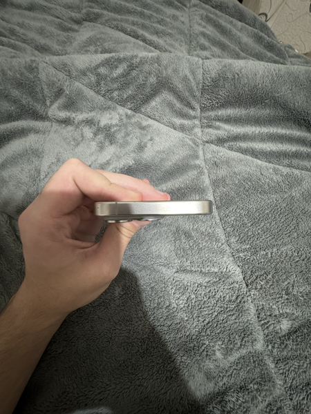 Iphone 15 pro 256 idial