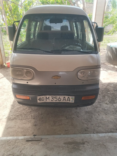 Damas sotiladi 3500