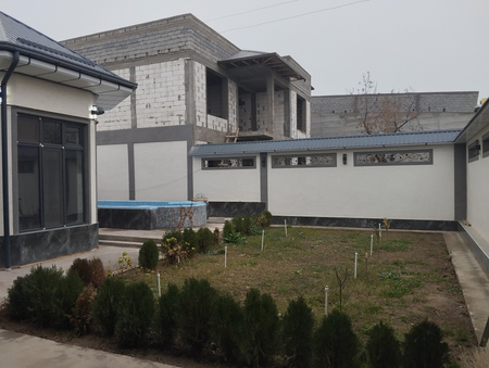 Янги курилган Уй сотилади Паркент т/н