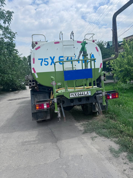 ХОВО Водавоз 10тоннали сотилади