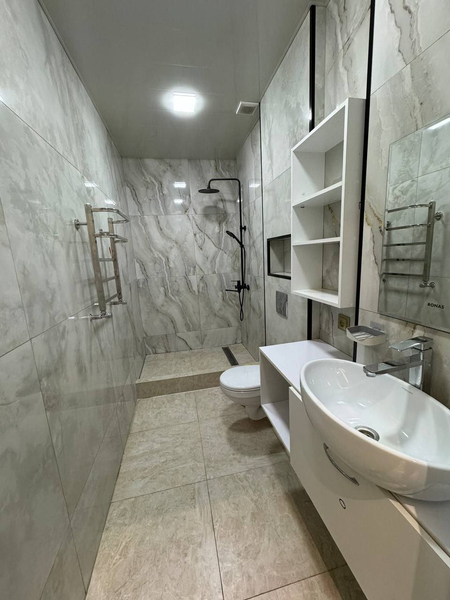 Юнусабад 13кв 2/2/11 ЖК Хонсарой  «Мегатавр» 50м²