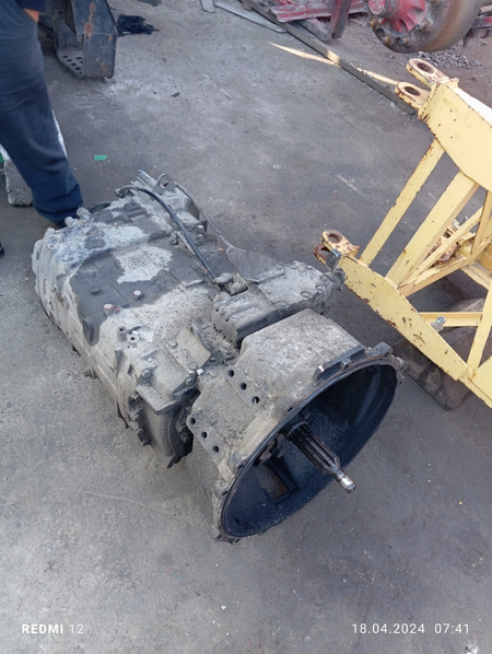 Maz zapchast  peredok karopka ZF radiator