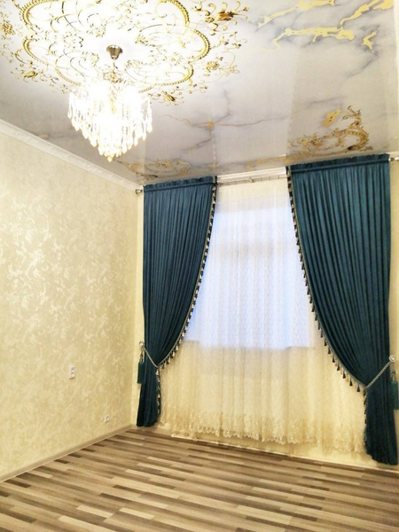 1 xonali elitniy dom sotiladi