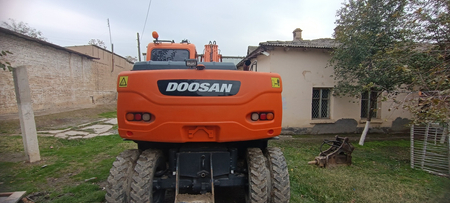 Экскаватор Doosan