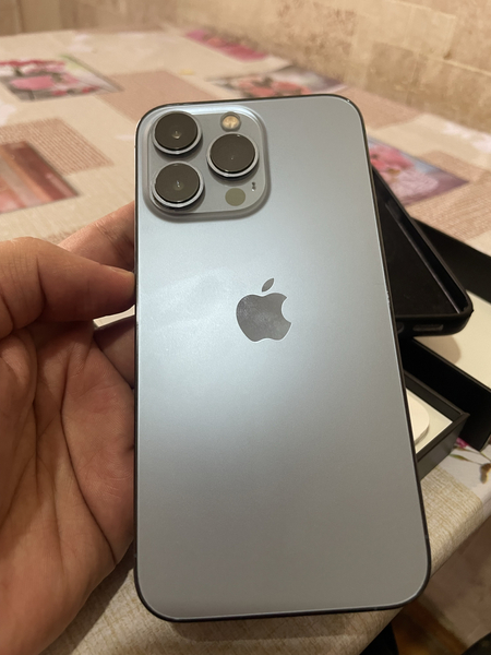 Iphone 13 pro LL/A. Ideal