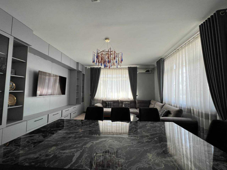 Махтумкули 4/2/9 с ремонтом, 118 м²=