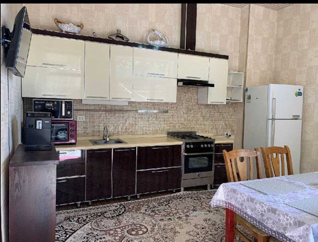 Срочно Домбрабод махаллада уй сотилади.