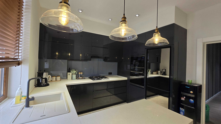 Modern 2-Bedroom Apartment in the Heart of Tashkent