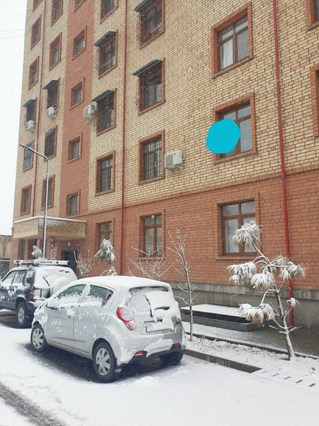 Срочно продается 3-х комнатная квартира в новостройке в жк 