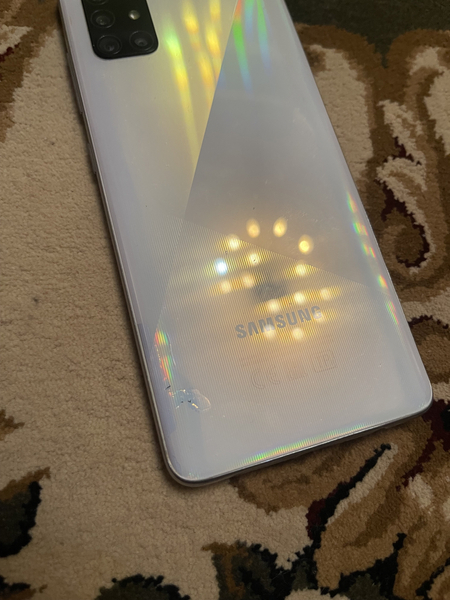 Samsung Galaxy A51, 128GB. Полный комплект.